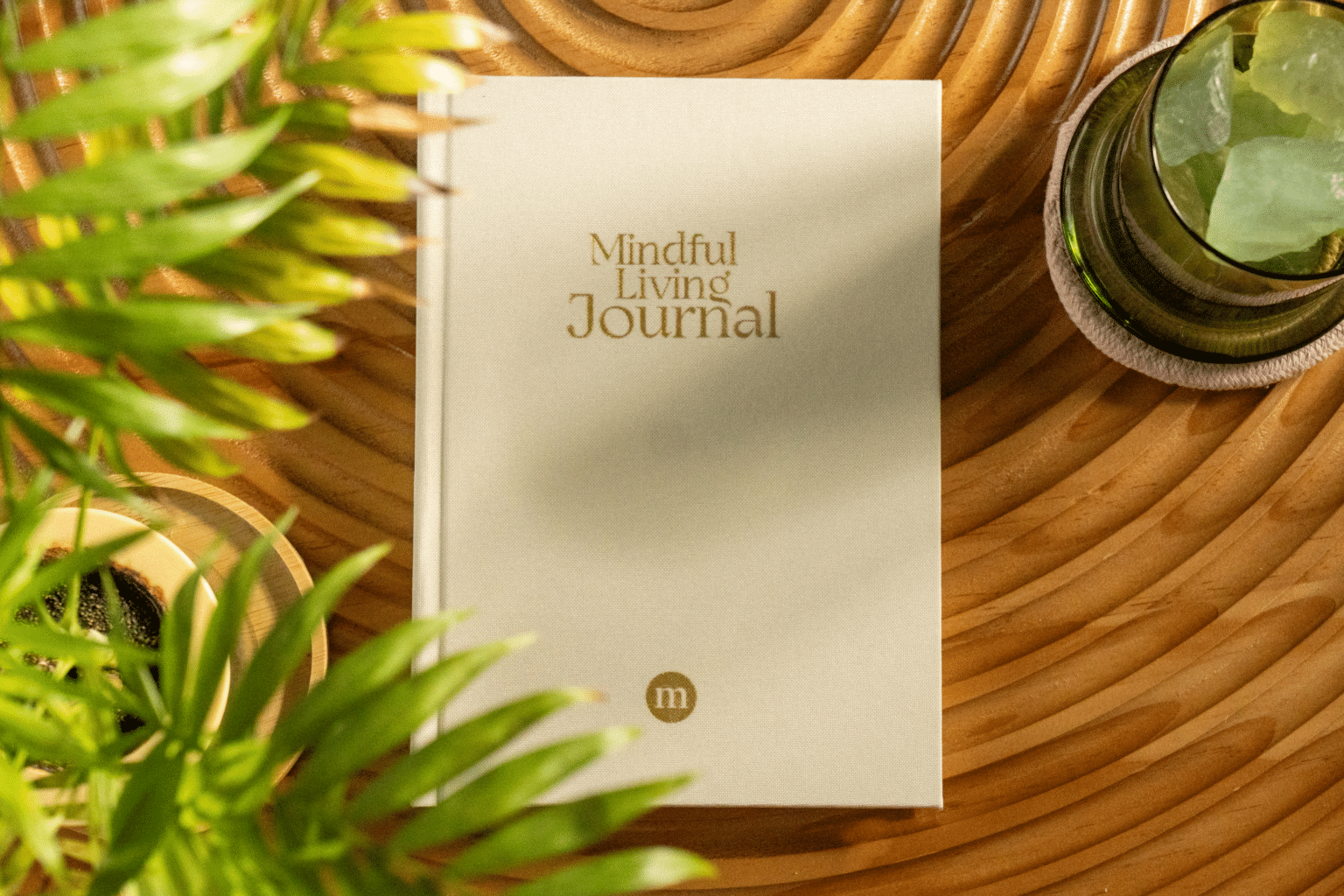 How Mindful Journaling Can Help Your Daily Practice - Mindful