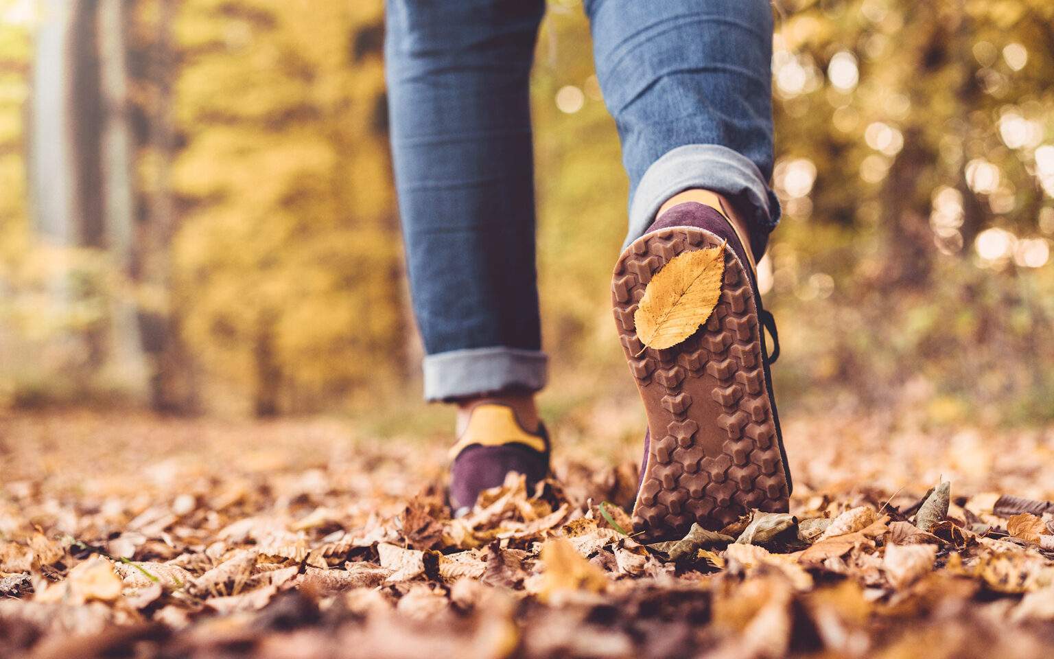 6 Ways to Enjoy Mindful Walking