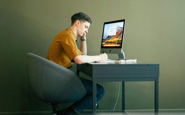 Workplace Wellbeing in This Digital Age: Mindful Guidance for Digital ...