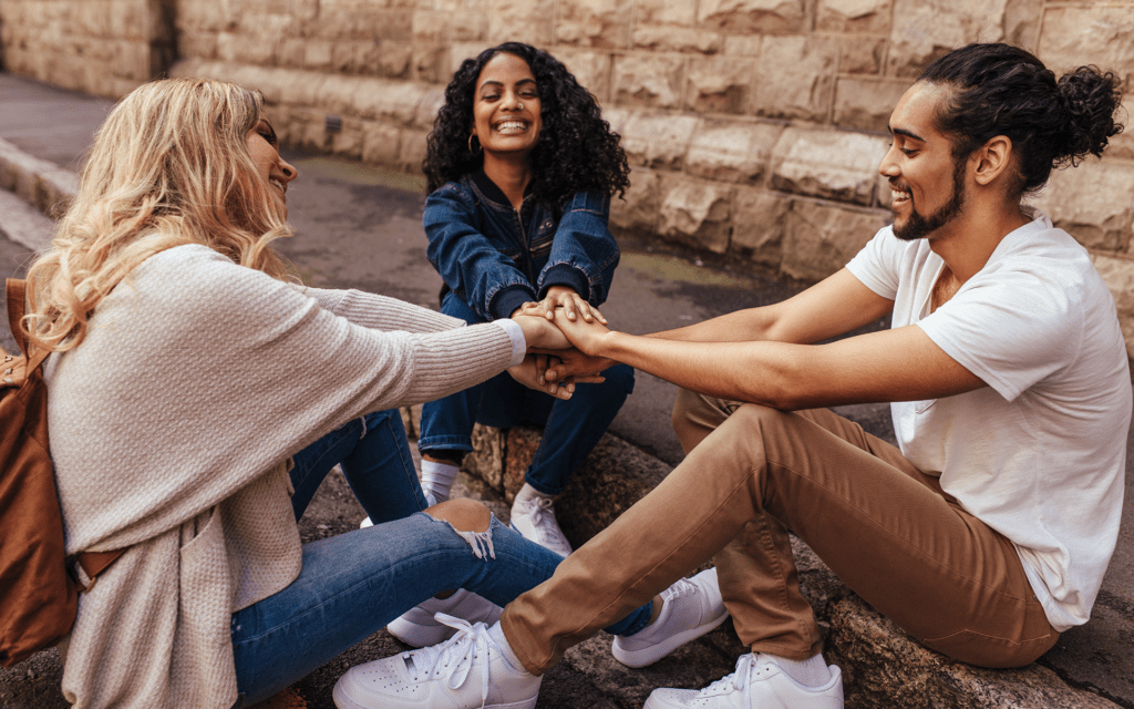 6 Ways Relationships Help You Thrive