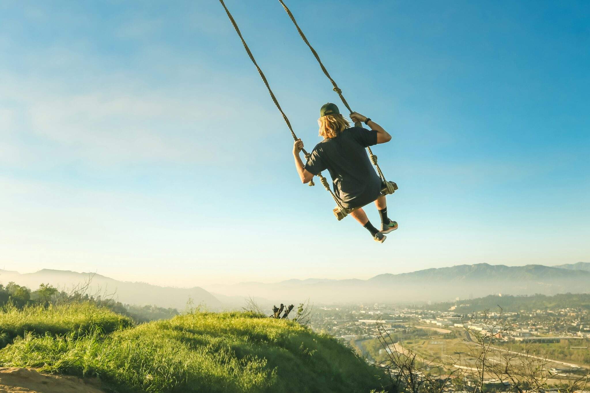 A Guided Meditation You Can Do Sitting at Your Desk - Mindful